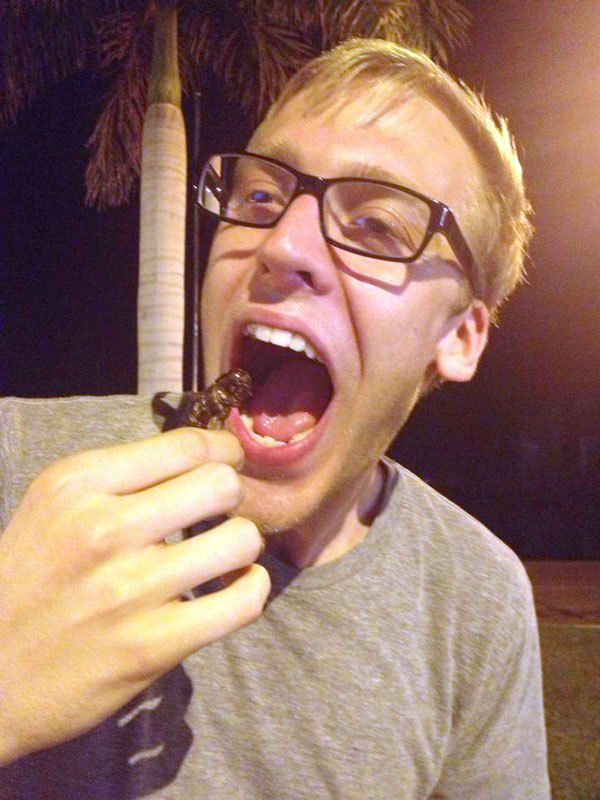 BUGS FOR A SNACK — SERVICE SPOTLIGHT WITH RYAN CHILDRESS - Uncover KC